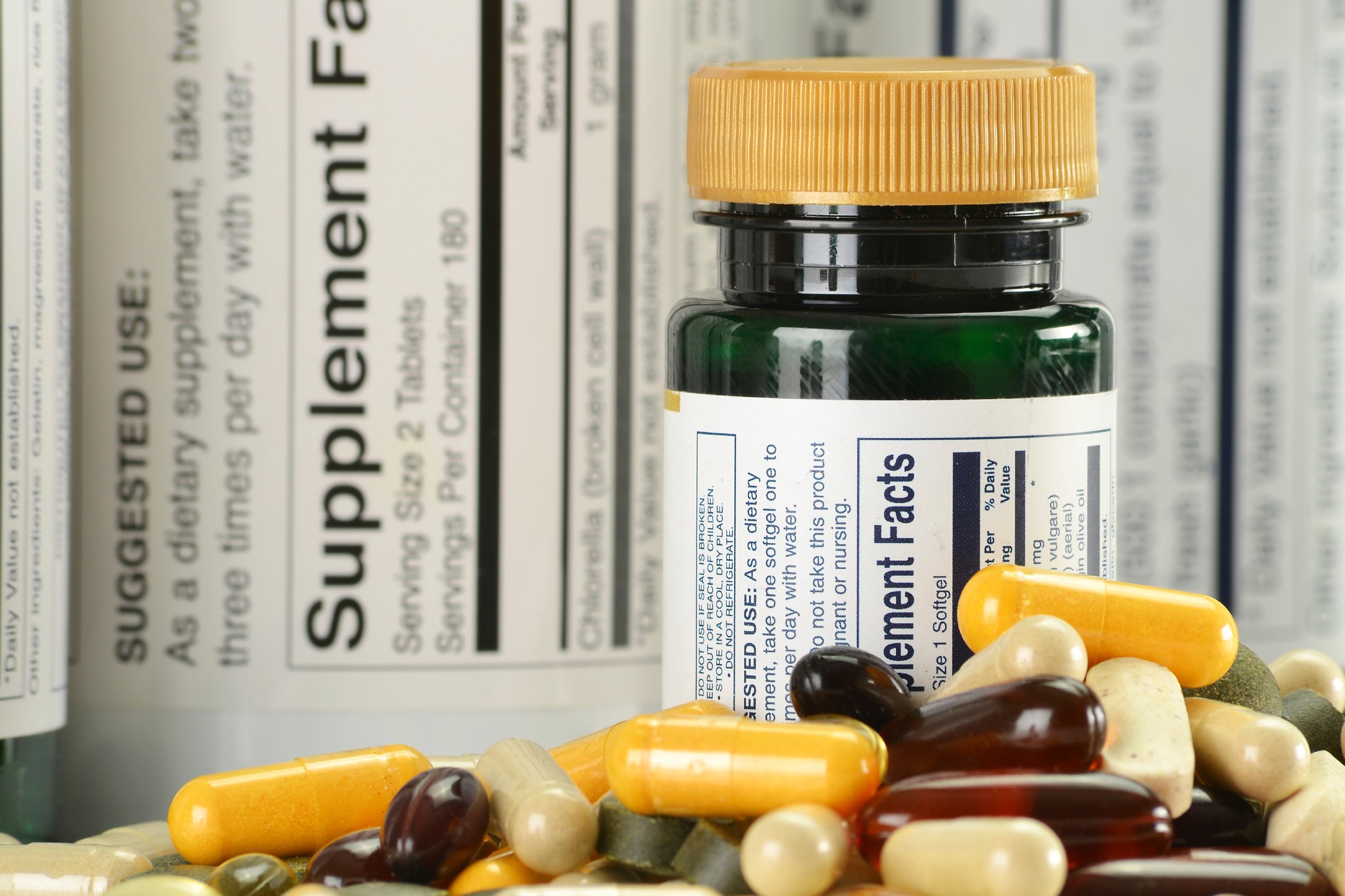 Dietary Supplement Use Sends Thousands To The ER Each Year CBS News