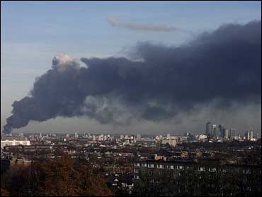 Blaze Erupts At London 2012 Olympic Site - CBS News