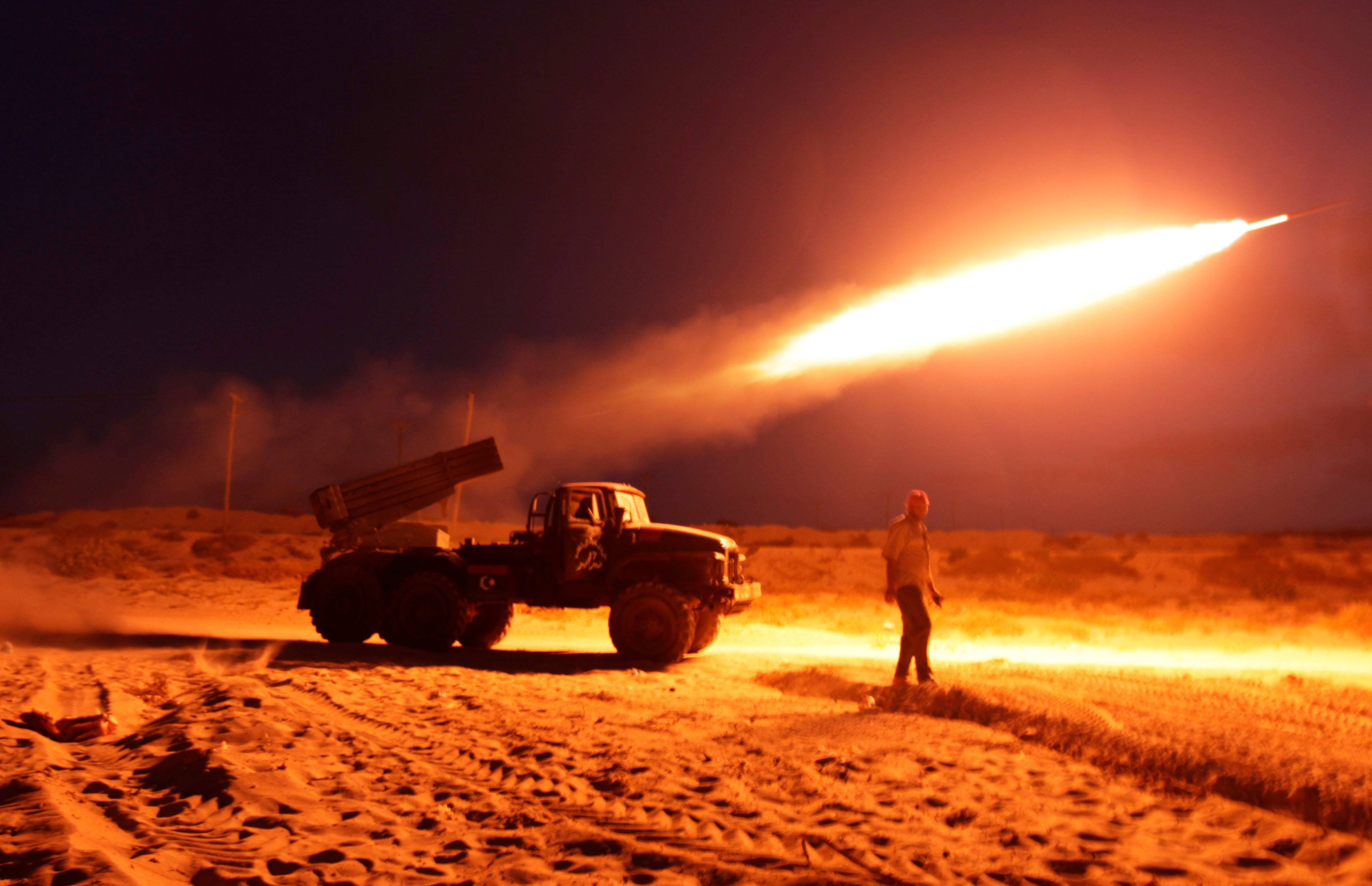 NATO loses drone, Libya claims it's an Apache - CBS News