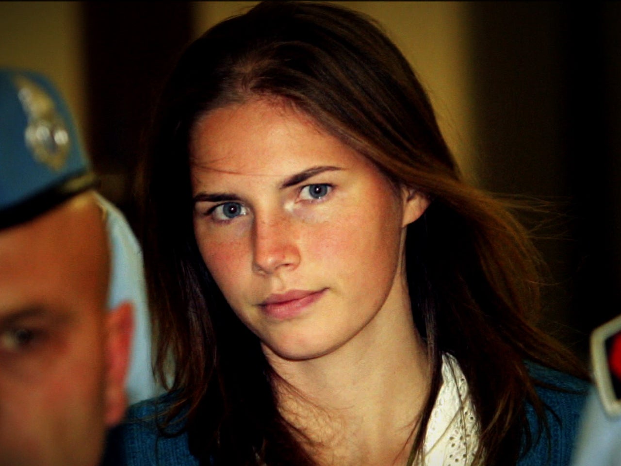 Amanda Knox Update: Top Italian court orders retrial in Knox murder ...