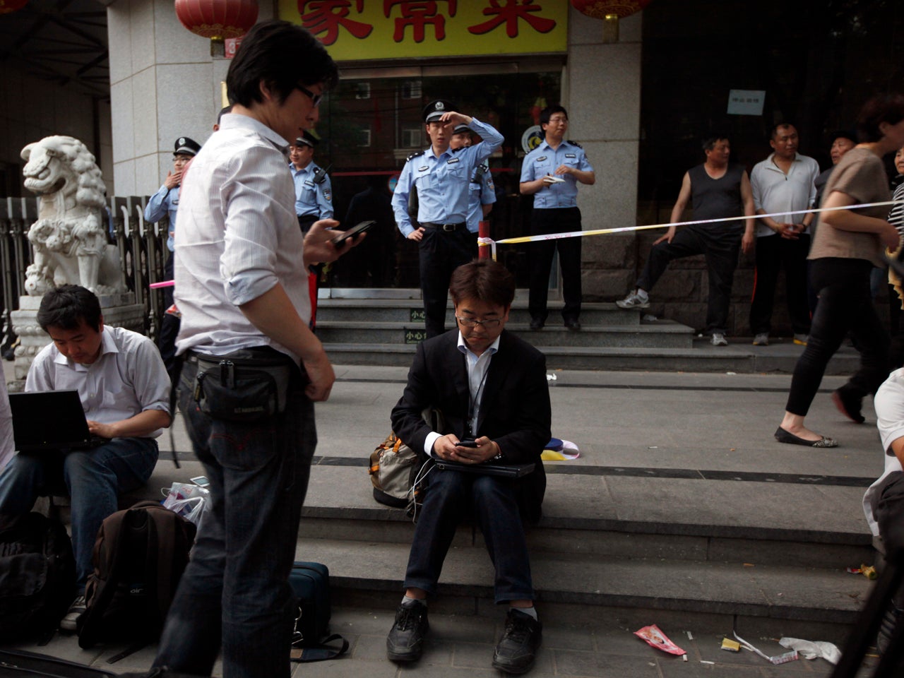 Al-Jazeera says China has expelled reporter - CBS News