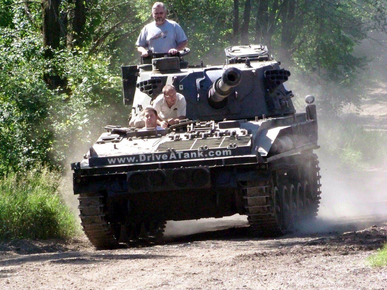 Drive-a-Tank puts customers behind wheel of surplus military armored ...