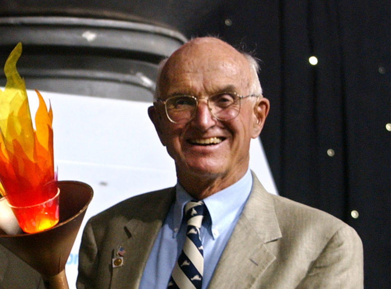 Nobel-winning surgeon Joseph E. Murray dies - CBS News