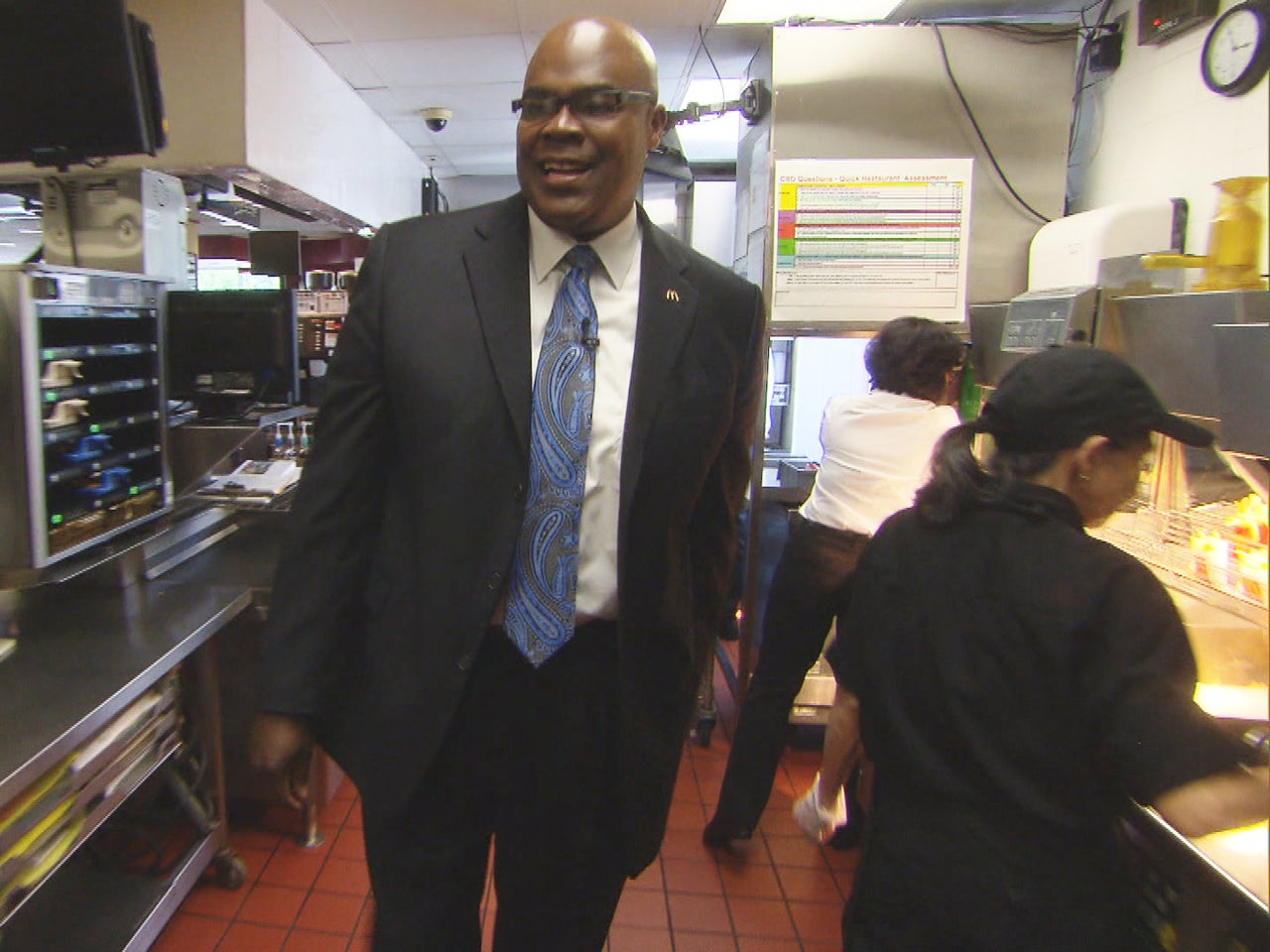 McDonald's CEO Don Thompson is still lovin' it - CBS News