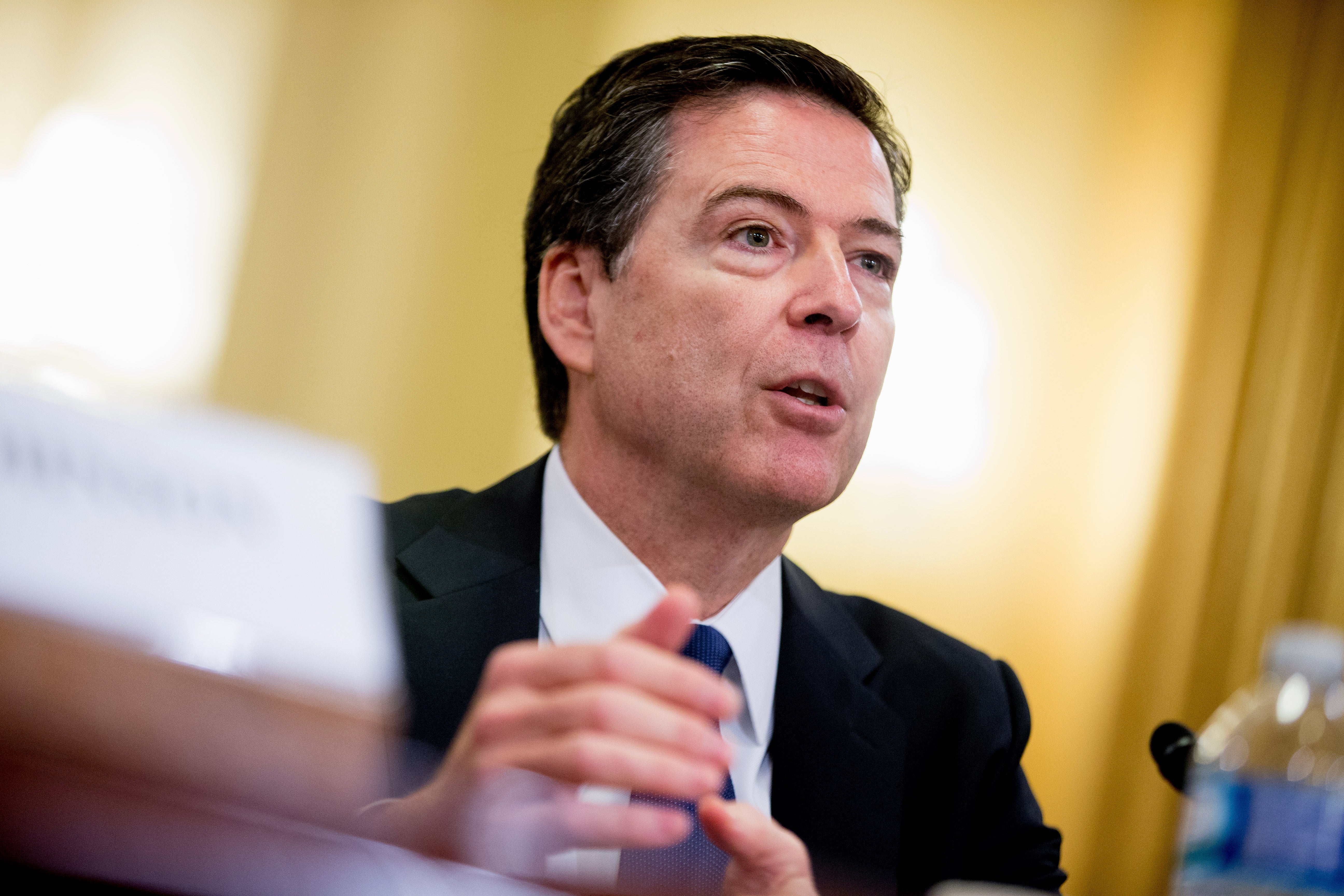 Fewer Americans trying to join ISIS abroad, FBI director says - CBS News