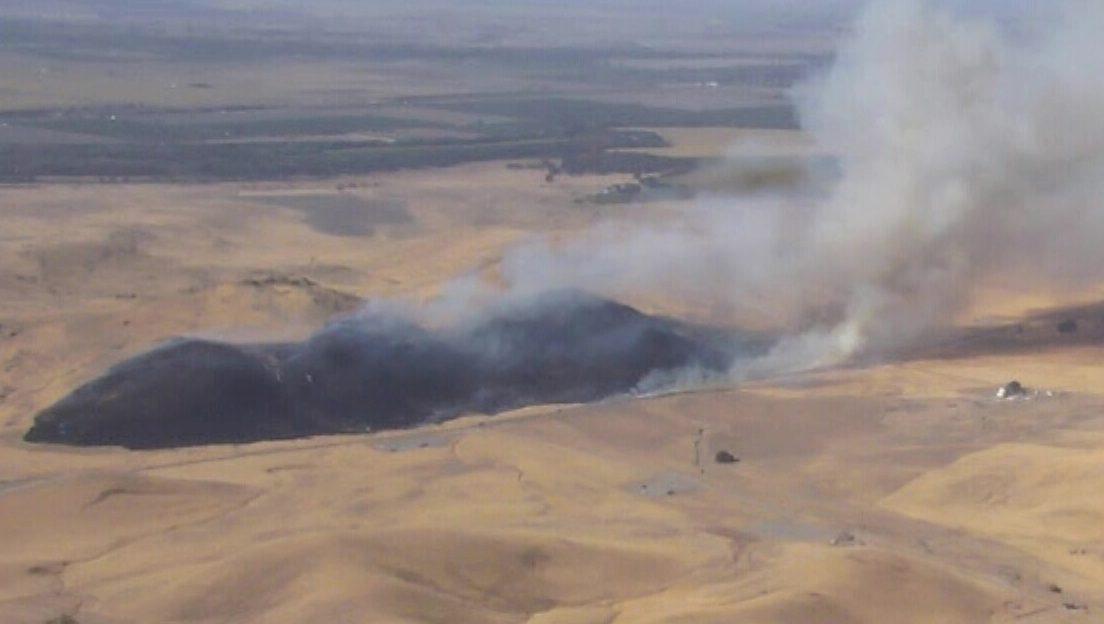 U-2 spy plane crash in California kills 1 American, injures 1 - CBS News