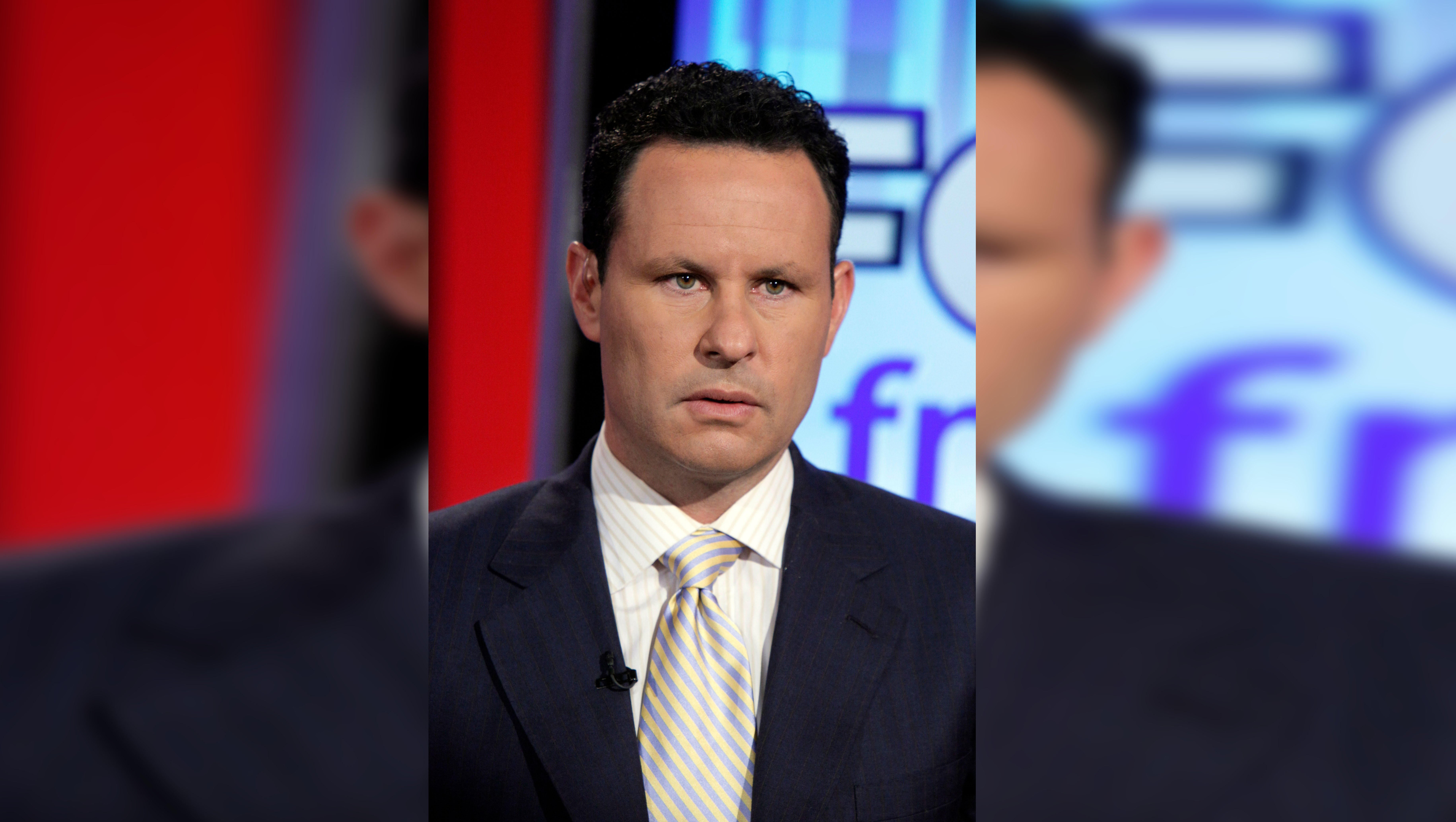 TV anchor appears to compare 9/11 memorial to Confederate controversy ...