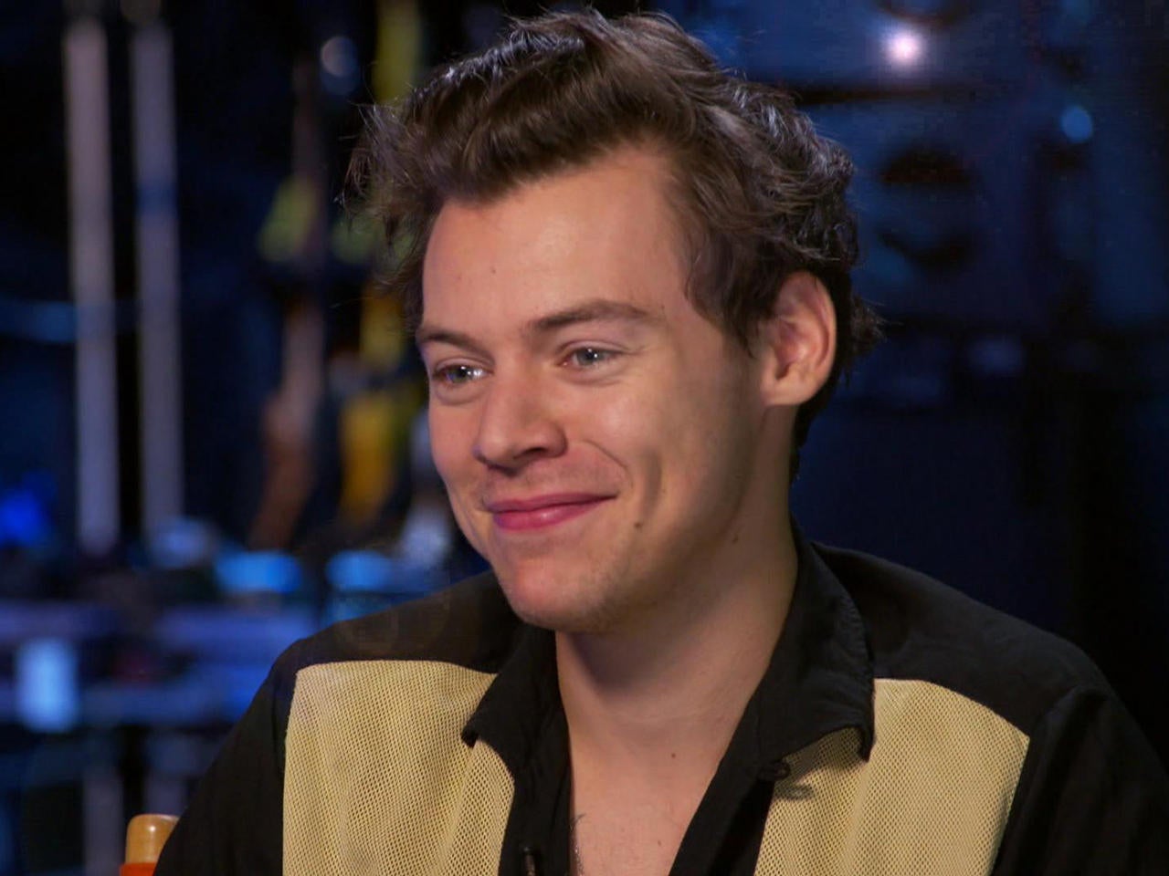 Harry Styles goes in a new direction - CBS News