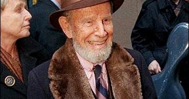 Versatile Actor Hume Cronyn Dies - CBS News