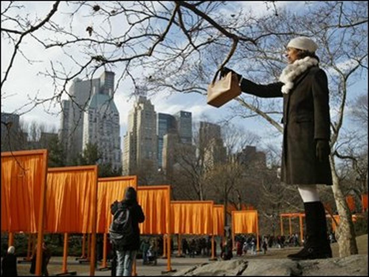 Works of Christo - CBS News