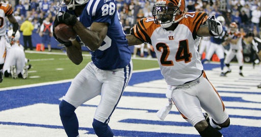 2006 NFL Season: Weeks 13-14 - CBS News