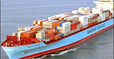 Pirate Attack On U.S. Cargo Ship Thwarted - CBS News