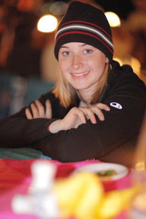 Abby Sunderland - Photo 1 - CBS News