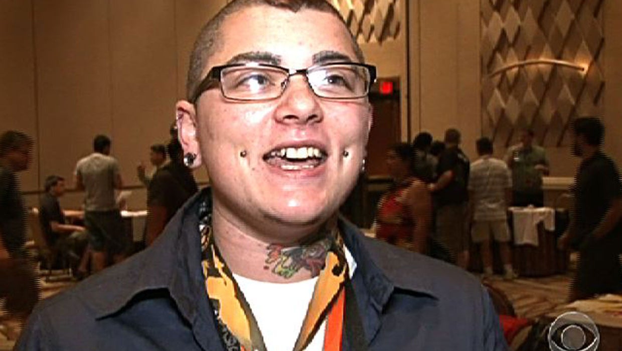 Hacker convention mined by feds for recruits - CBS News