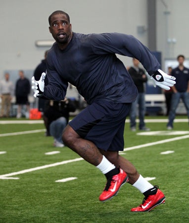 Brian Banks: Exonerated football star - CBS News