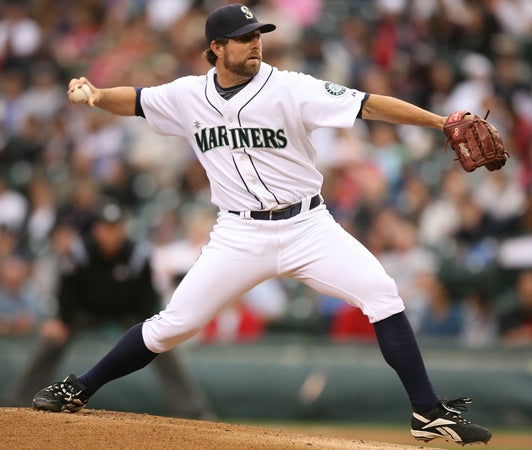 R.A. Dickey - CBS News