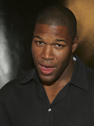 Michael Strahan - CBS News