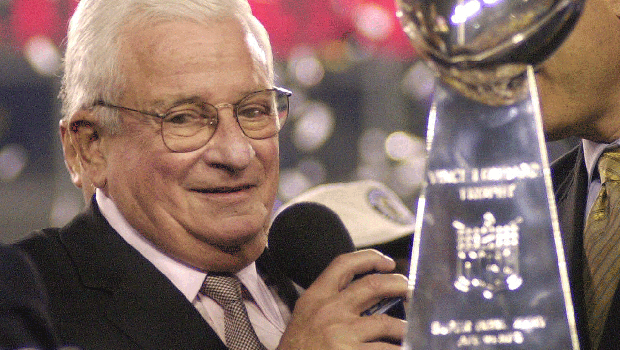 Art Modell, former Ravens, Browns owner, dies - CBS News