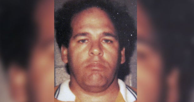 Notorious Chicago mobster Frank Calabrese Sr. dies in prison - CBS News