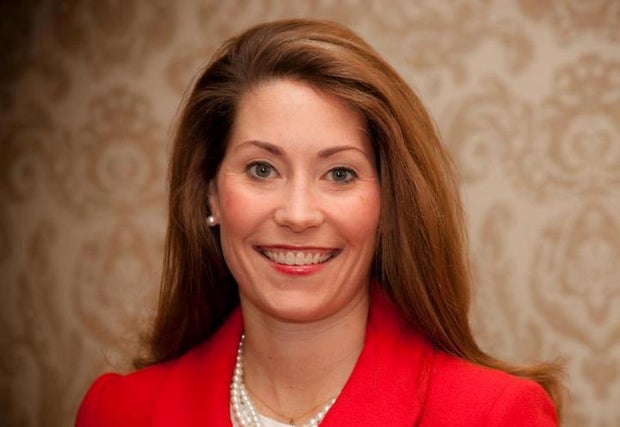 Alison Lundergan Grimes to challenge Mitch McConnell - CBS News