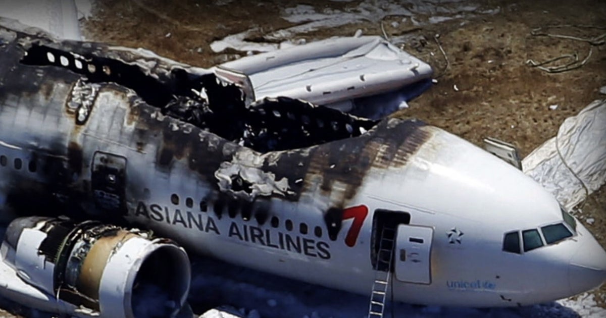 Asiana Flight 214: Did pilot inexperience contribute to crash? - CBS News