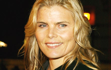 Mariel Hemingway is "Running From Crazy," to joy - CBS News