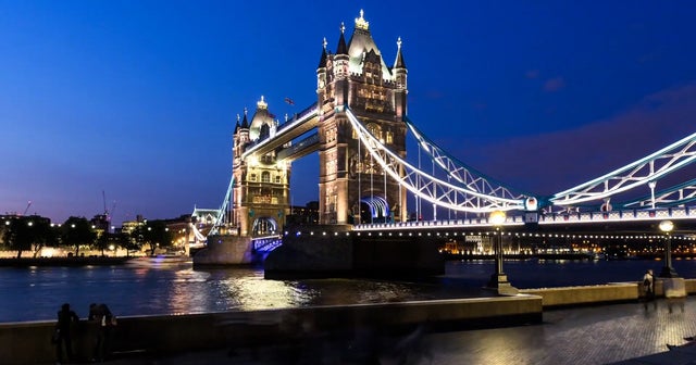 Time Lapse Welcome To London CBS News