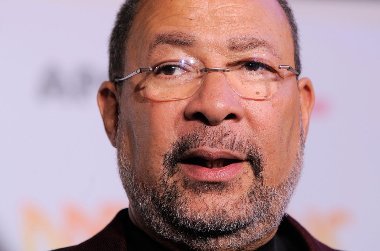 Dick Parsons named interim CEO of Los Angeles Clippers - CBS News