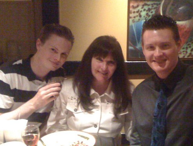 One gun, two crimes? The trials of Linda Cooney - CBS News