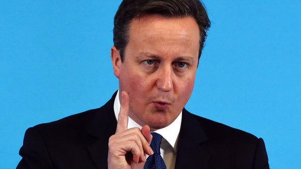 British PM calls Fox News guest "a complete idiot" - CBS News