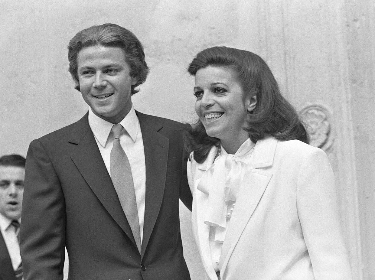 POWs return home - Today in history - March 17 - Pictures - CBS News