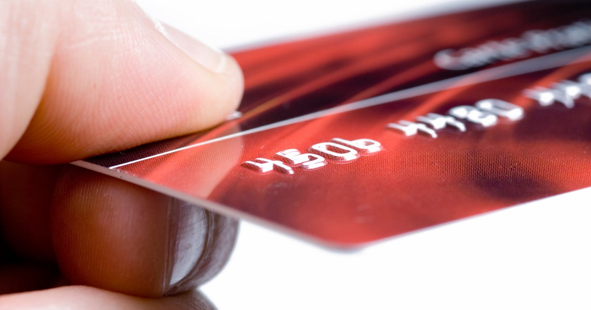 Credit card scammers targeting retailers, self-checkout lines - CBS News