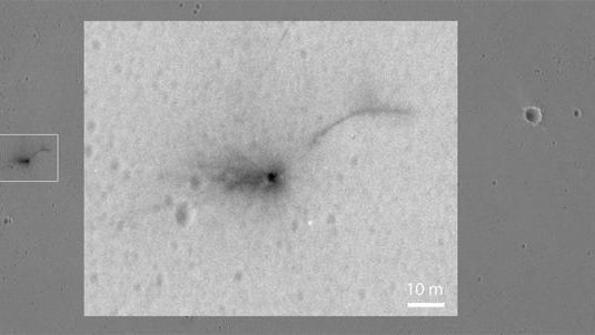 New pictures show Mars lander crash site - CBS News