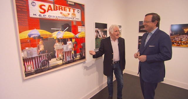 Exhibition chronicles 40 years of Neal Slavin's group portraits - CBS News