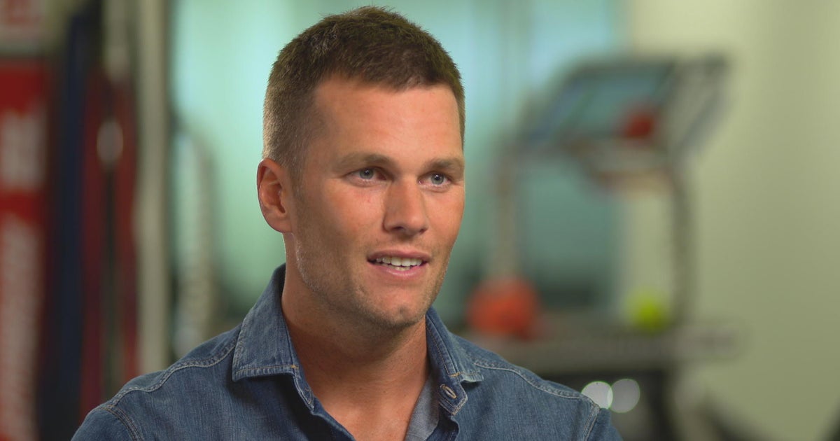 Tom Brady at 40, and still beating the clock - CBS News