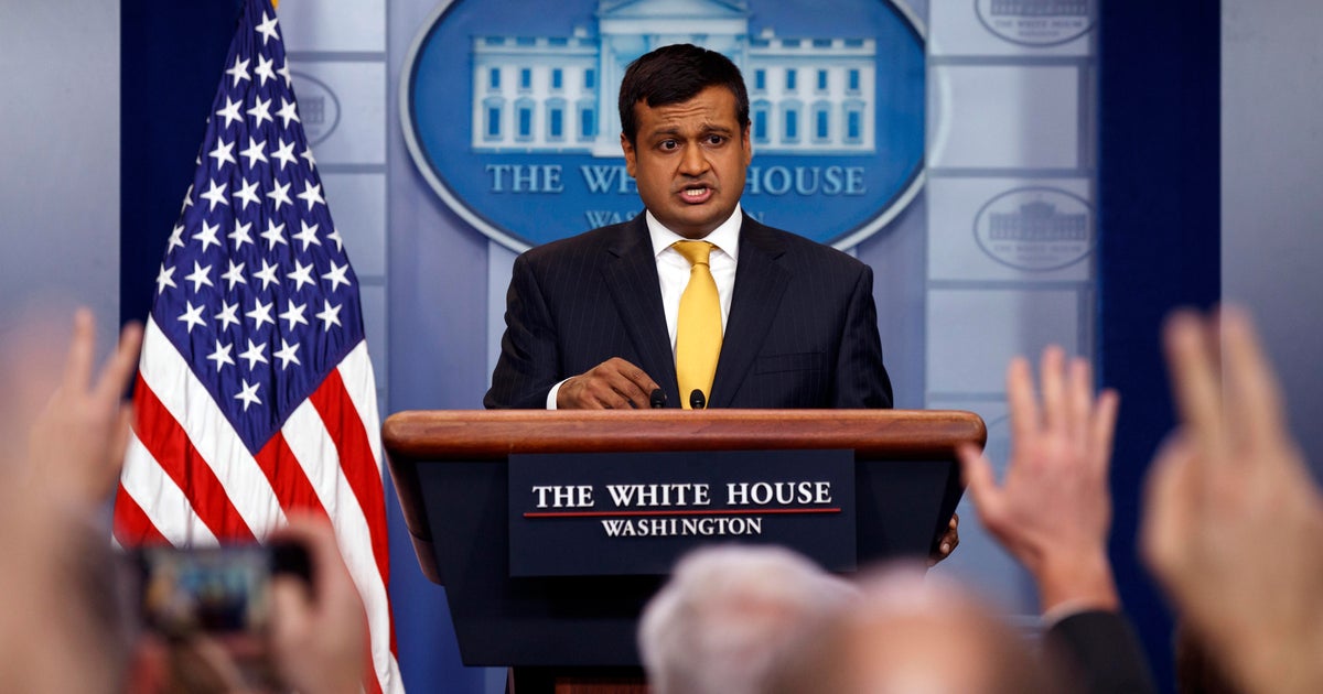 Live: White House briefing March 26, 2018 - CBS News