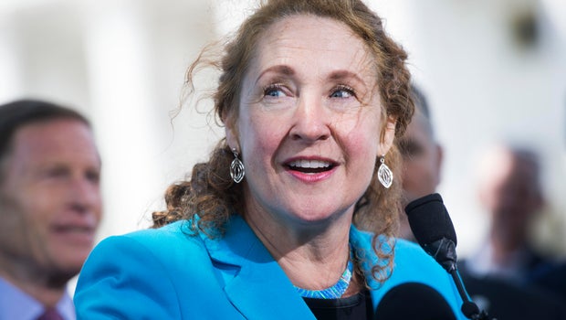Rep. Elizabeth Esty apologizes for not protecting women in her office ...