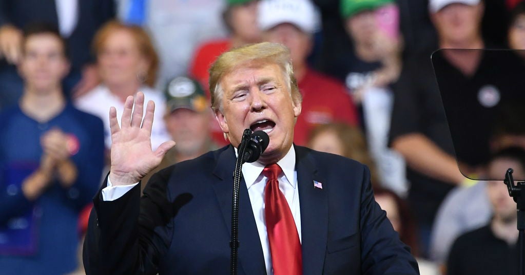 Crowd Chants 'Lock Her Up!" About Feinstein At Iowa Trump Rally - CBS ...