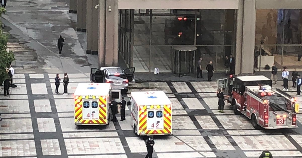 Four Injured When Car Slams Into Building On Pioneer Court Off Michigan ...