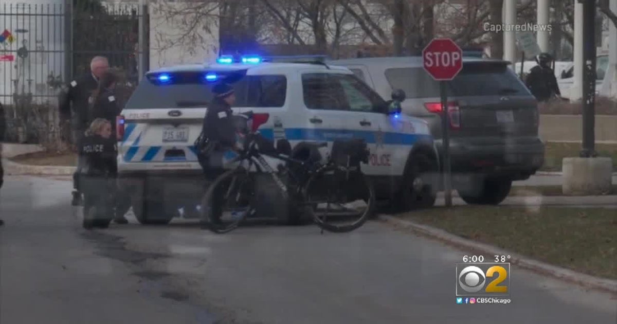 Chicago 911 Operators, Police Dispatchers Working Days As Long As 18 ...