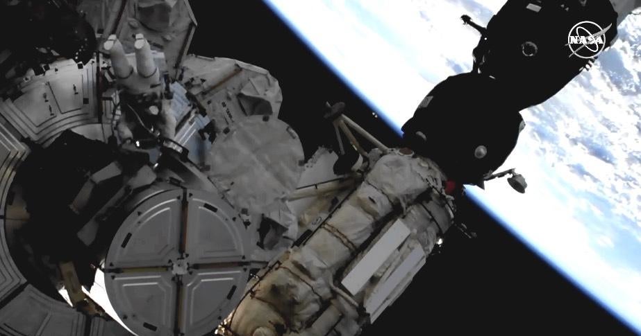 Spacewalk today: Two NASA astronauts tackle challenging spacewalk ...