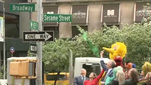 2020 Democrats begin to approach topic of reparations for black ...