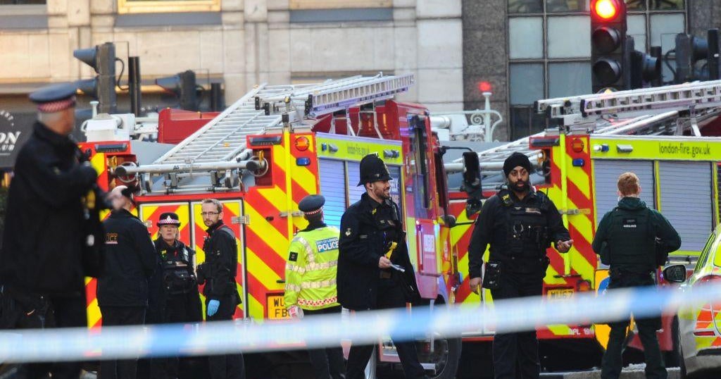 London Bridge stabbing: Police kill suspect in "terrorist incident ...
