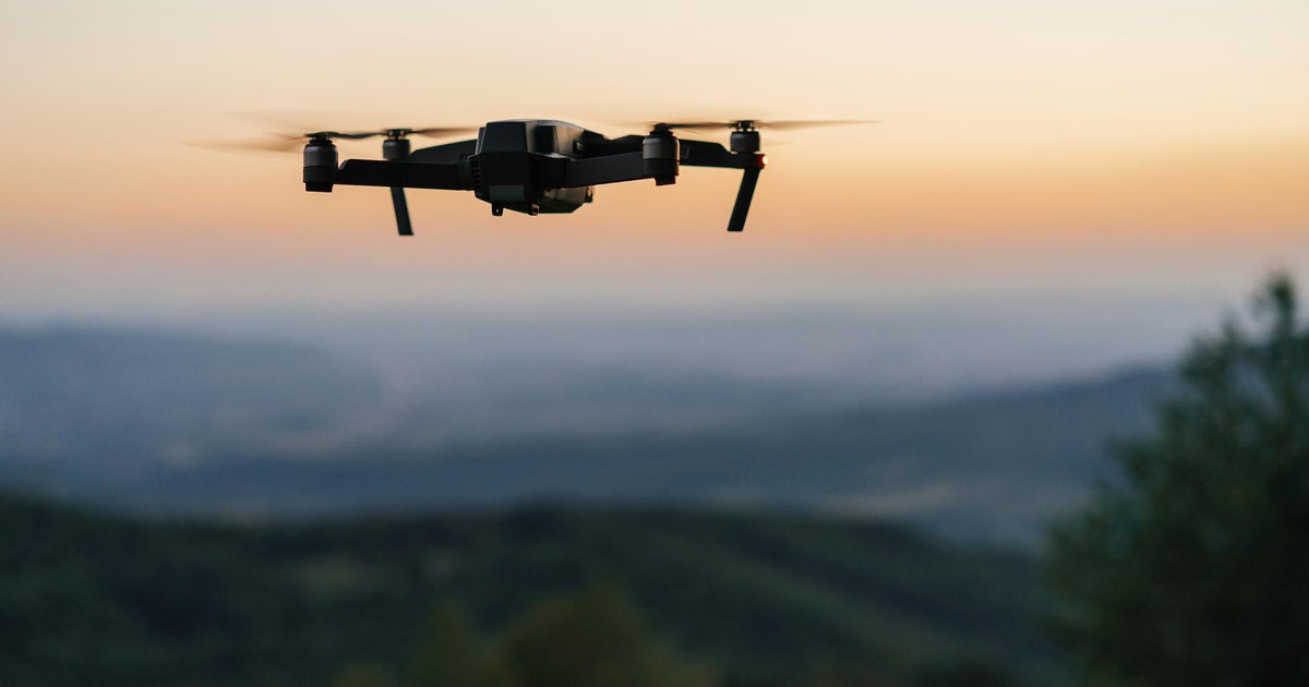 Drone swarms: FBI investigating swarms of drones in at least three ...