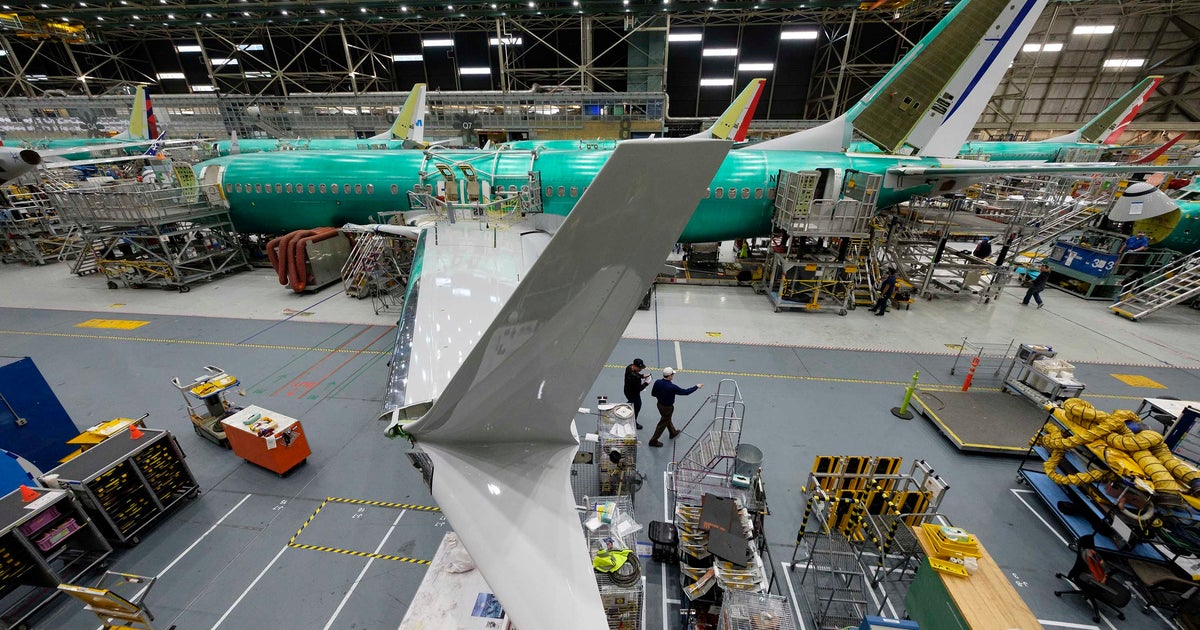 Boeing Reports First Annual Loss In 22 Years, Amid 737 Max Crisis - CBS ...