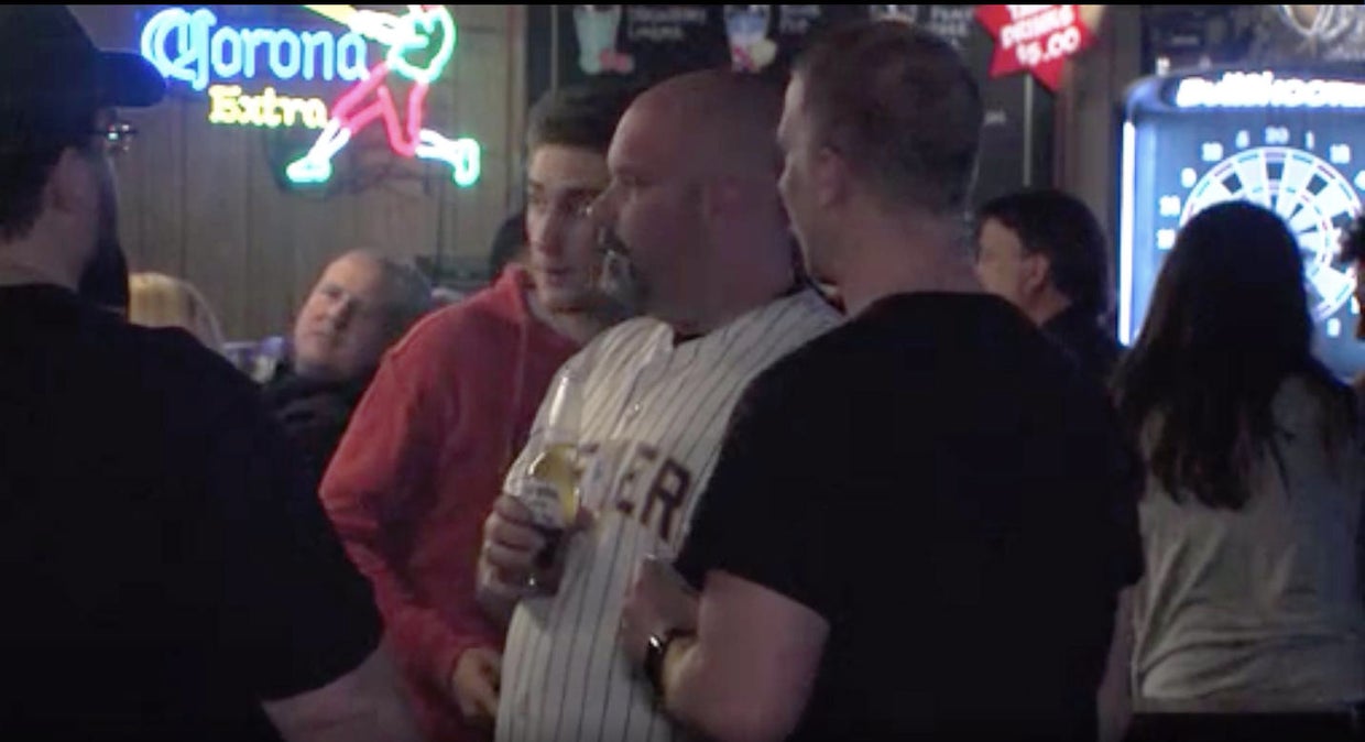 Wisconsin bars packed with patrons almost immediately after court ...