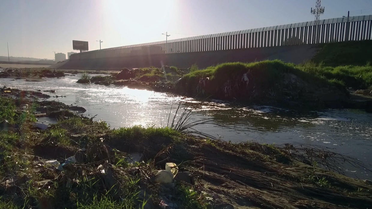 Raw sewage flowing into the Tijuana River brings toxic sludge to ...