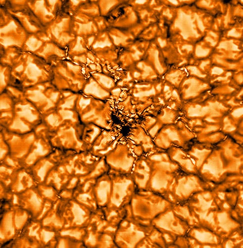 New high-resolution images of the sun show how terrifying its structure ...