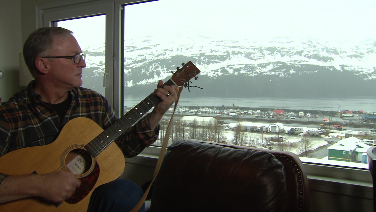 An Alaska town living under one roof - CBS News