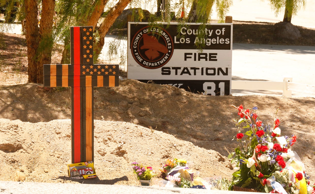 Tory Carlon, Firefighter Killed In Agua Dulce Fire Station Shooting ...